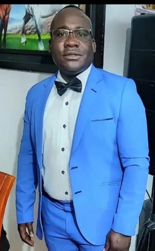 LOS CIEN NUEVOS BACHILLERES DE MAGUÍ PAYAN, LE ENTREGARON DIPLOMAS A ...